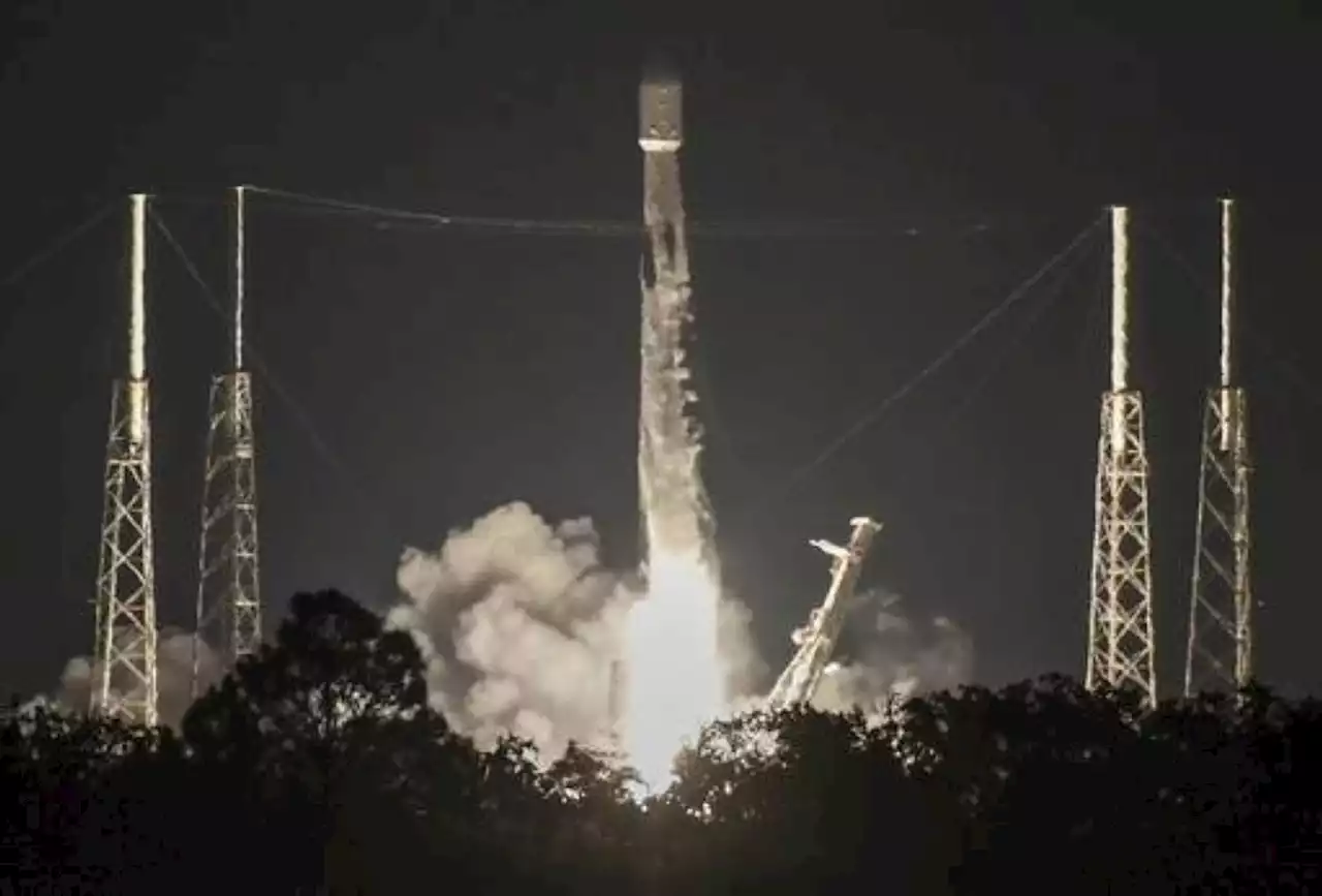 Nasa And Spacex Dragon Crew Docks At The International Space Station